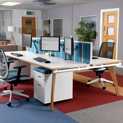 Fuze Oak Leg Triple Back To Back Bench Desk – Stokes Office Furniture
